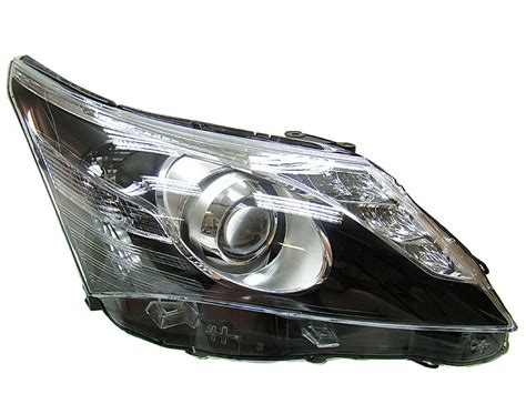 LAMPA PRAWA PRZÓD AVENSIS III T27 LIFT BI XENON 7416042360
