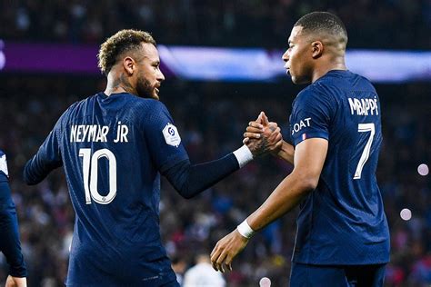 Foot PSG Mbappé et le PSG Thierry Henry entre dans la danse Foot 01