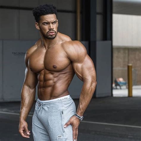 38 Listado De Los Mejores Actores Porno Musculossos Y Guapos Addictive