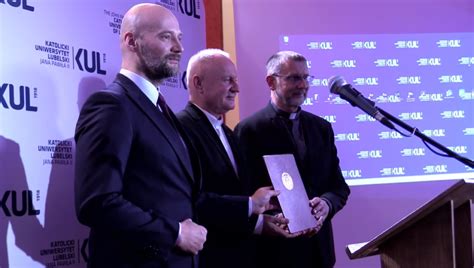 Paryskie biuro Studium KUL dla Polonii i Polaków za granicą oficjalnie