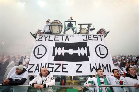 Kibice Legii Warszawa krótko podsumowali sezon Jednoznaczne przesłanie