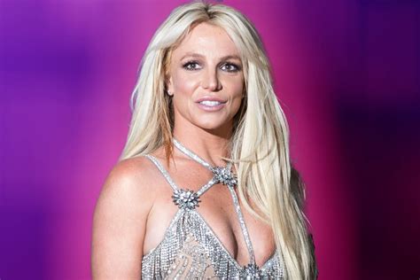 Did Britney Spears S Naked Photos Land Her An Instagram Ban