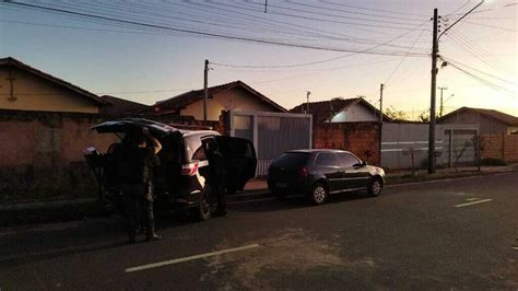 Opera O Prende Suspeitos Que Se Passavam Por Policiais Para Roubar