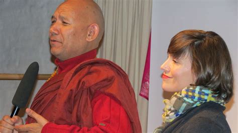 Neumarkt St Veit Fotos Des M Nchs Bhikkhu Sanghasena Im Herzoglichen