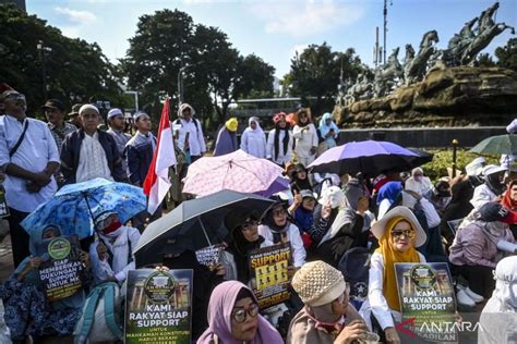 Aksi Unjuk Rasa Damai Jelang Putusan Sengketa Pilpres 2024 ANTARA News