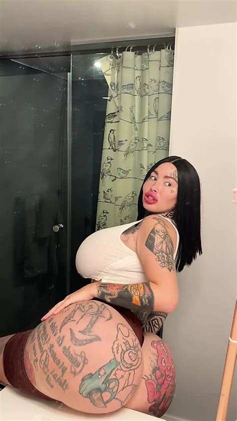 Mary Magdalene Sexy Bimbo XHamster