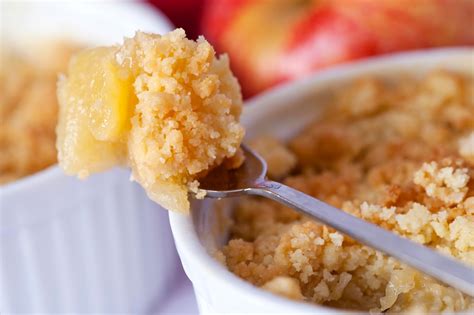 Le Crumble Aux Pommes La Recette Du Crumble Aux Pommes Momes Net