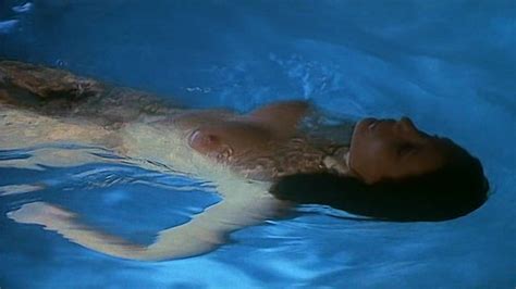 Naked Agn S Lemercier In Les Jours Et Les Nuits D Eva Blue