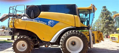 Cosechadora New Holland CR 9060 C PTF 35 Pies Agroads