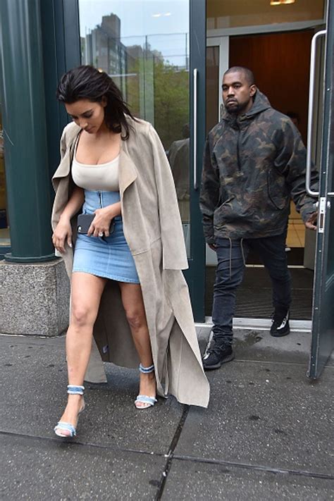 Emagreceu Mesmo 30kg Mais Leve Kim Kardashian Exibe Corpo Sequinho Em