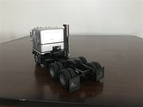 AMT Chevy Titan Model Trucks Big Rigs And Heavy Equipment Model