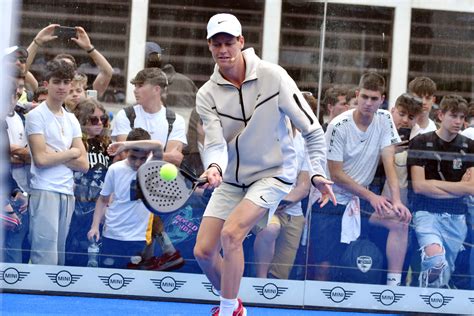 Sinner E Totti In Campo Insieme Festa Per Il Padel Al Foro Italico