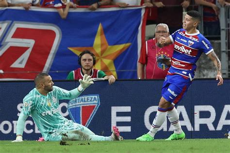 Melhores momentos Fortaleza 3 x 0 Palmeiras pela 12ª rodada do
