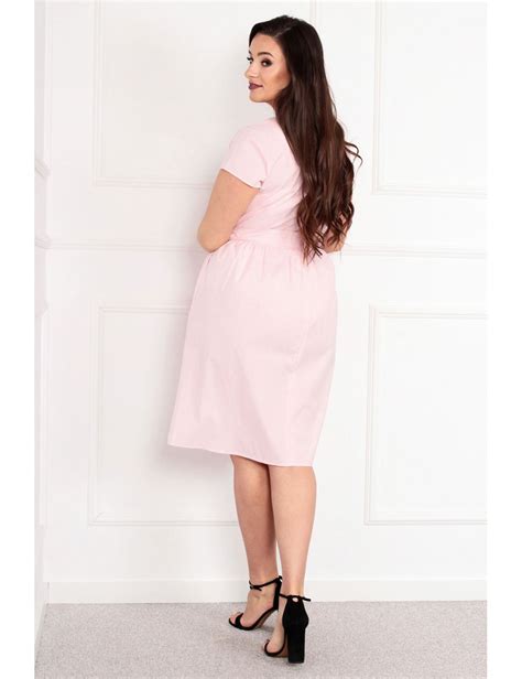 Letnia Sukienka Croft W Paseczki I Kopertowym Dekoltem Plus Size