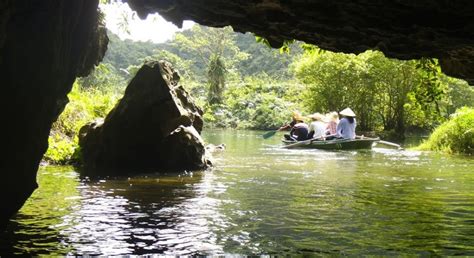 Hoa Lu Tam Coc Mua Cave Day Trip Hanoi FREETOUR