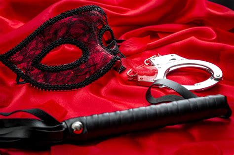 Mengenal BDSM Praktik Seksual Dengan Kekerasan Hello Sehat