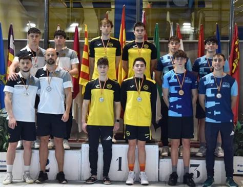O Club Salvamento Acuático Laracha faise con dous récords de España
