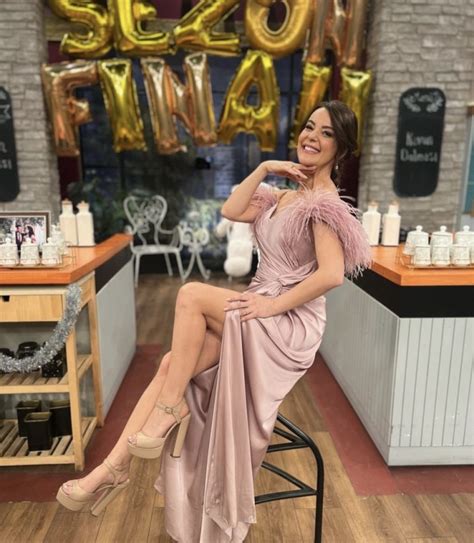 Gelinim Mutfakta CANLI İZLE 15 Ocak Gelinim Mutfakta yeni bölüm İZLE