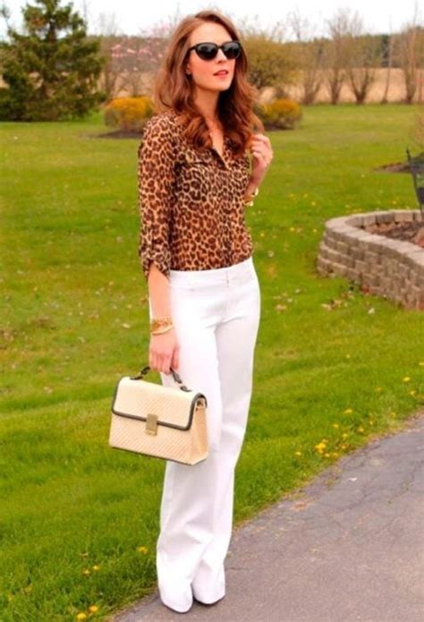 12 outfits para que uses tus pantalones blancos todo el año
