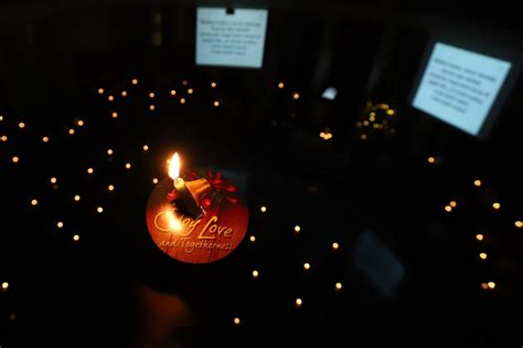 Foto Ibadah Misa Malam Natal Di Gereja Immanuel Jakarta