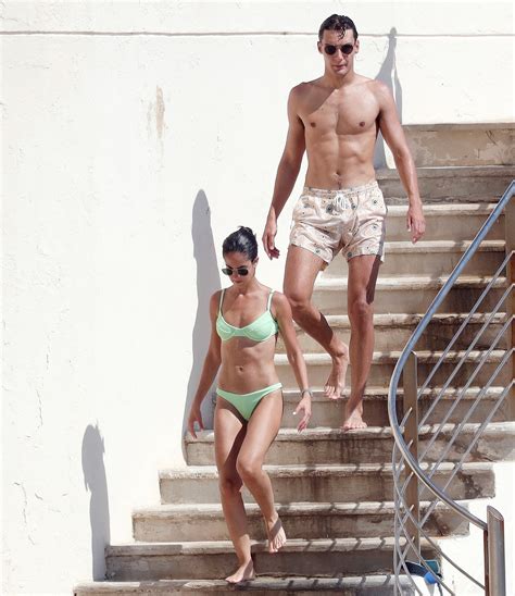 Ripped F Star George Russell And Stunning Girlfriend Carmen Montero