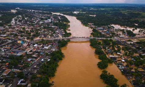 Rio Acre baixa 11 centímetros e segunda maior enchente sinaliza vazante