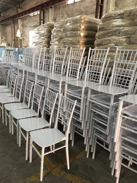 Blanc Moderne Pas Cher En Plastique Empilable À Manger Chaise De