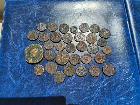 Imperio romano Lot of 33 Æ coins incl Late Roman Catawiki