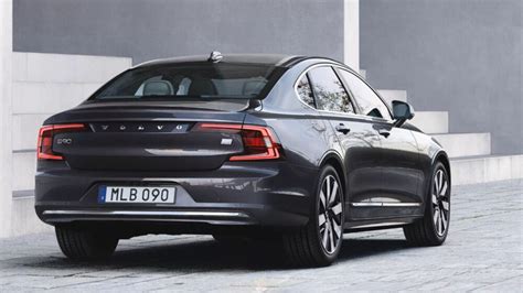 Tamamen elektrikli sedan Volvo ES90 için yeni bilgiler geldi LOG