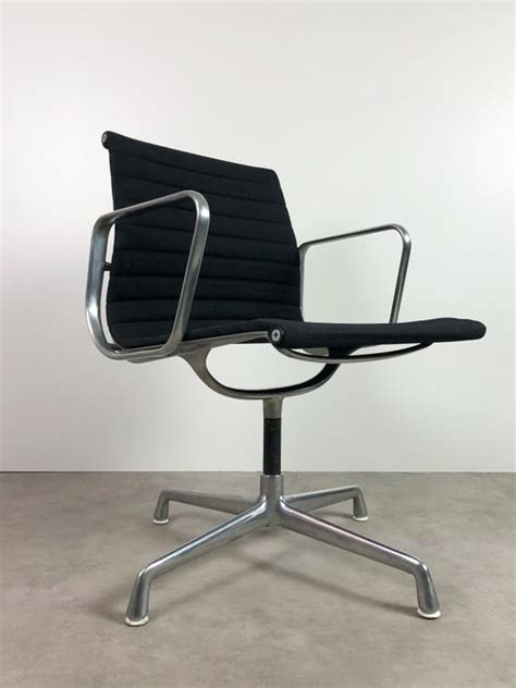 Charles Eames Ray Eames ICF Chair Alluminium Group Catawiki