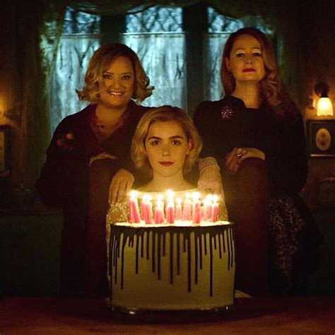 O Mundo Sombrio De Sabrina Espanta E Diverte Em Fotos E Primeiro