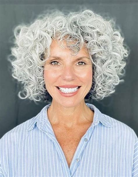 Cool Short Hairstyles Haircuts For Curly Hair Curly Hair Cuts Curly