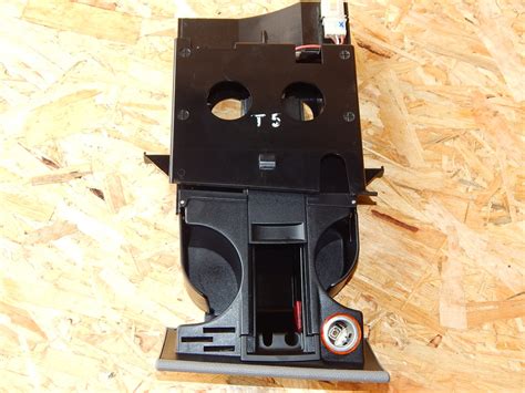 VW T5 Popielniczka Uchwyt Na Kubek Napoje 7018351933 Oficjalne