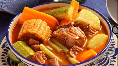 MOLE DE EPAZOTE AL ESTILO TRADICIONAL DE TLAXCALA MÉXICO PRUEBALO