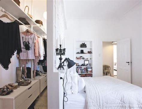 30 Simple And Modern Open Closet Ideas For Your Bedroom HomeMydesign