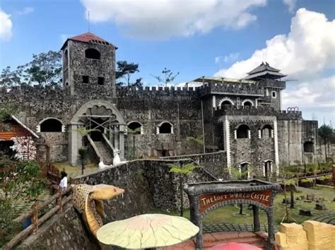 The Lost World Castle Daya Tarik Harga Tiket Dan Jam Buka Binusan