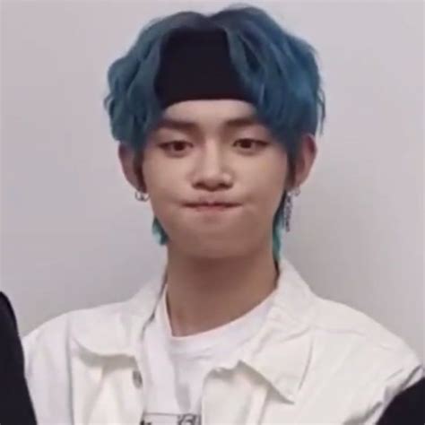 Bts Kpop Reactions Memes Face Pictures Funny Profile Pictures