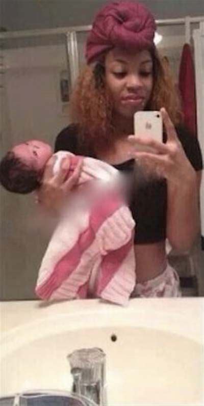 Worst Mom Selfies Naked