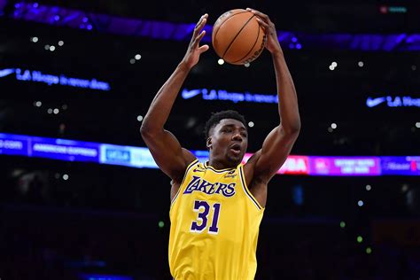 Lakers Trade Thomas Bryant To Nuggets For Davon Reed 3 Second Round