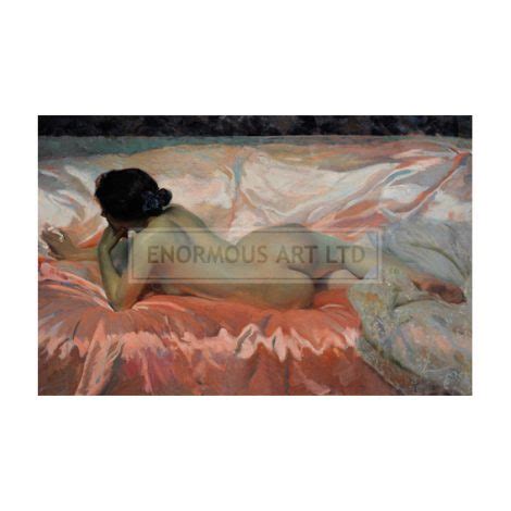SOR029 Nude Woman Enormous Art