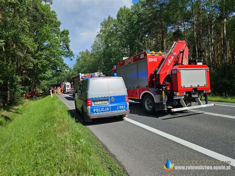 Tragiczny wypadek na DK 46 Ozimek Grodziec Nie żyją dwie osoby O