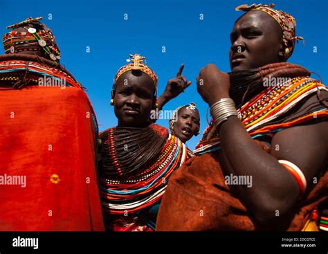 Yawalapiti Tribe Women
