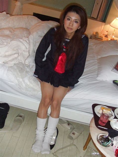 Really Beautiful Japanese Slender GF Mie Part 2 Photo 13 98