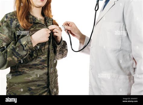 Examen medico militar fotografías e imágenes de alta resolución Alamy