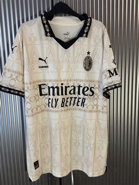 Ac Milan x Pleasures Ltd Edition Fan Trikot 23 24 Grösse L Kaufen auf