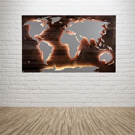 Weltkarte 3D Holz Beleuchtet Holzbrett Aus Hellem Holz Mit Gelaserter