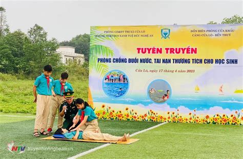 Bộ đội Biên phòng tuyên truyền phòng chống tai nạn đuối nước cho học