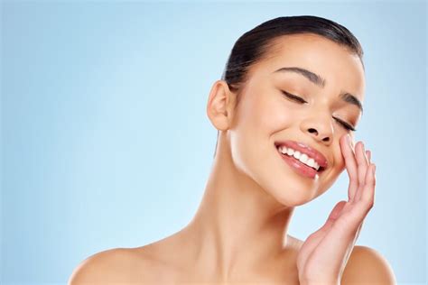 Conseils beauté avoir une peau éclatante et un maquillage réussi