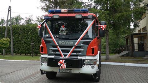 OSP Błędów pozyskało nowy samochód ratowniczo gaśniczy SCANIA