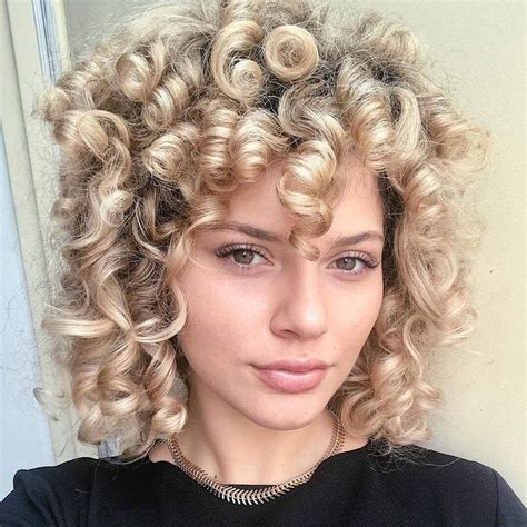 Capelli Ricci Oltre 50 Tagli Ed Acconciature Per Il 2019